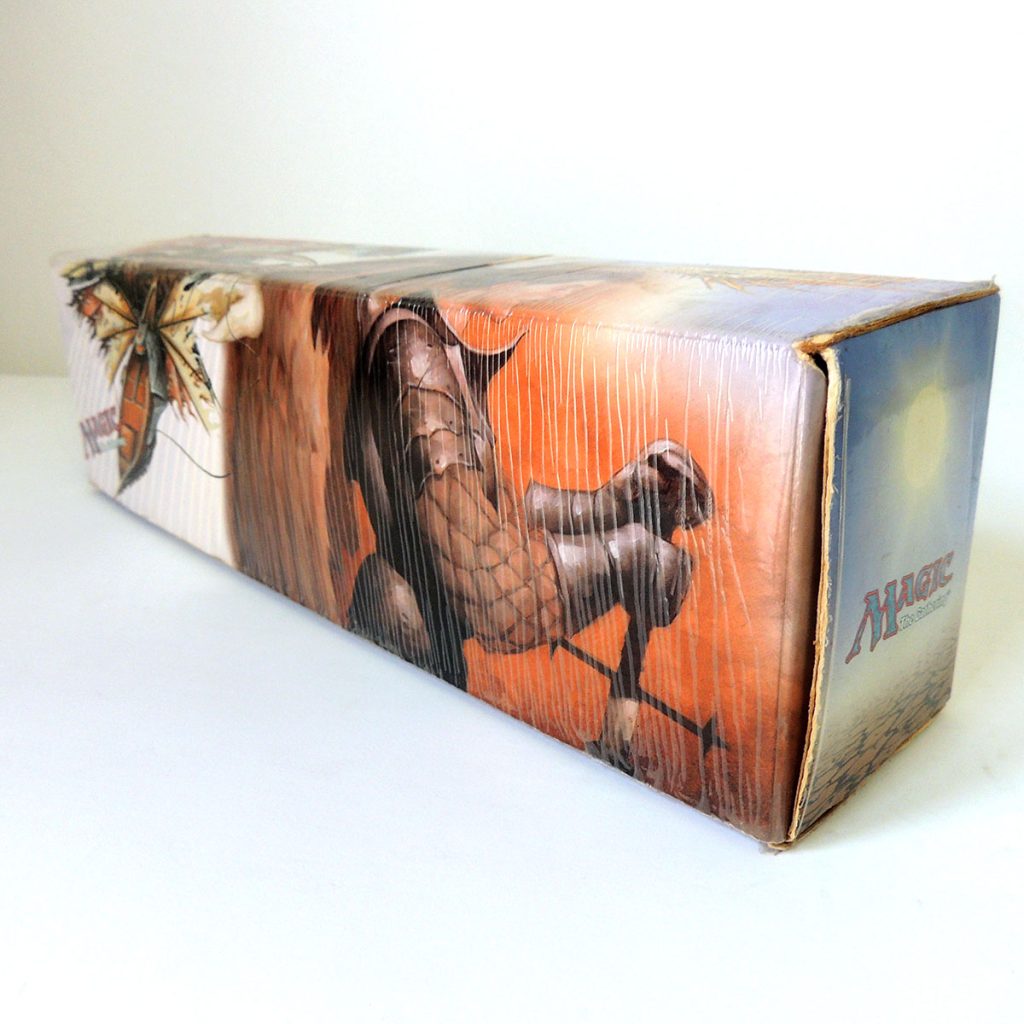 Magic The Gathering Storage Box Angel de Serra Old School - Madtoyz