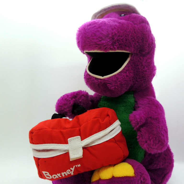 Barney Dinosaurio Peluche Sombrero Bolso Fisher Price - Madtoyz