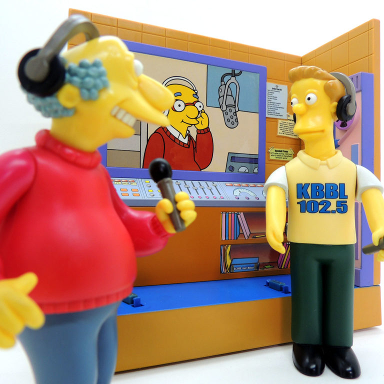 Simpsons Playset KBBL Marty Bill Exclusive Playmates - Madtoyz