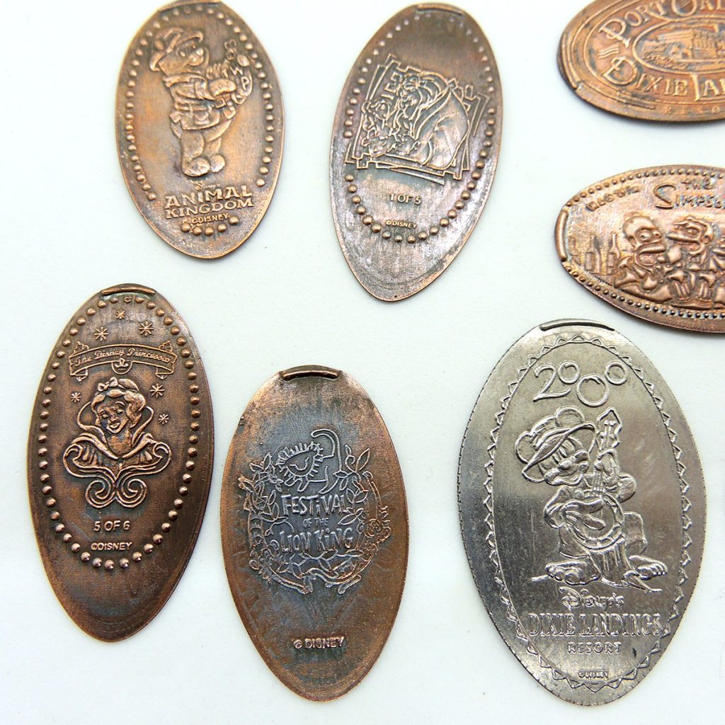 Disney Pressed Coin Collection Album + 12 Monedas - Madtoyz