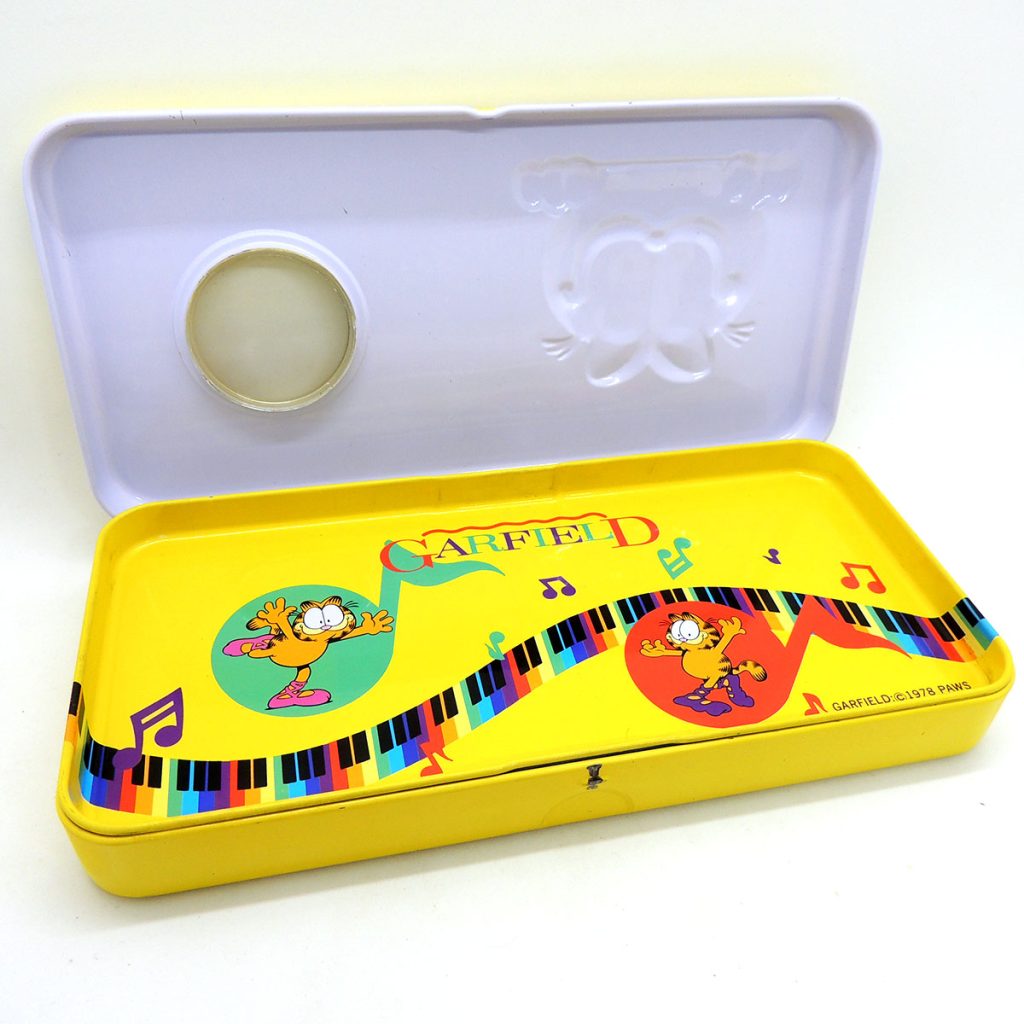 Garfield Cartuchera Metal Lata Modern Star Vintage - Madtoyz