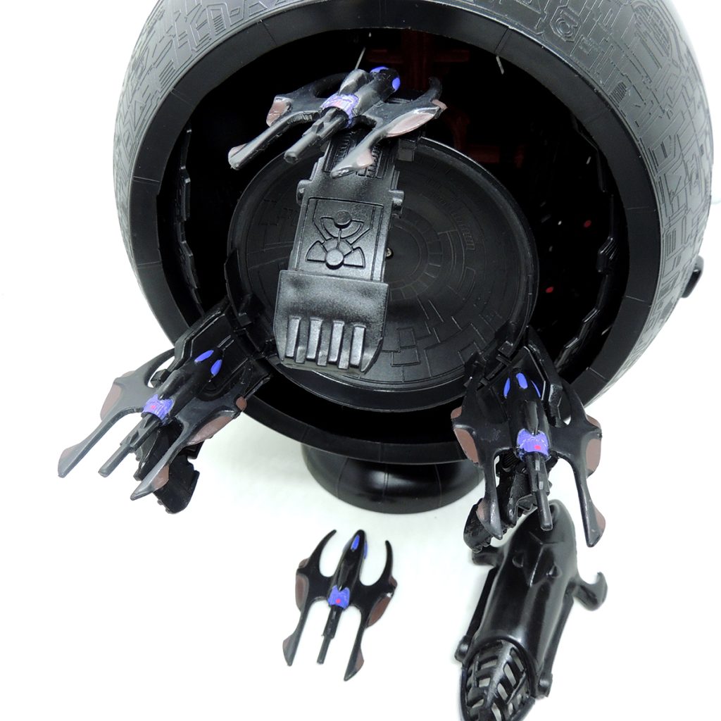 War Planets Beast Planet Shadow Riders Trendmasters 90s - Madtoyz